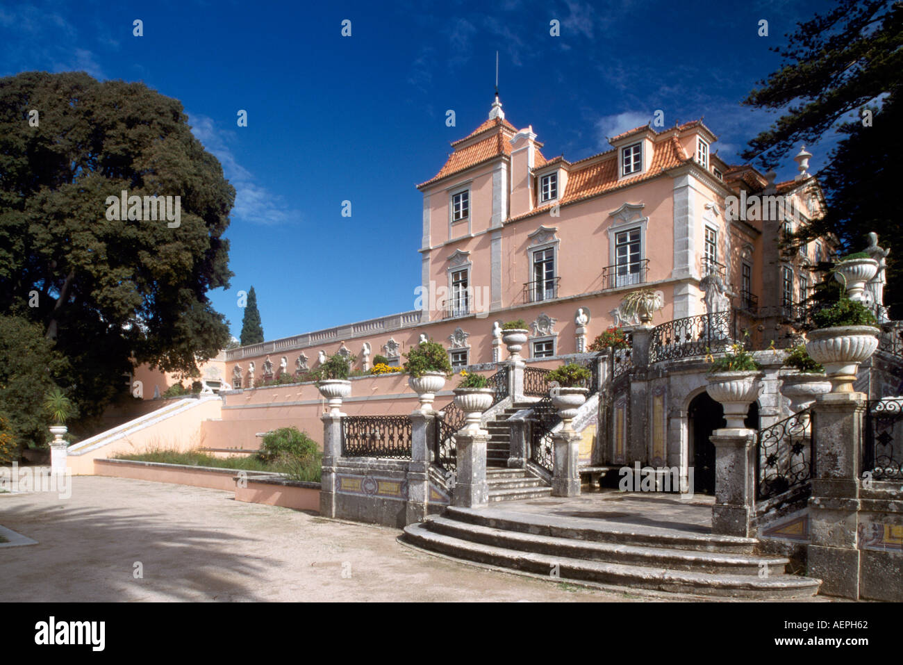 Palácio Do Marquês De Pombal In Oeiras – JCDAT