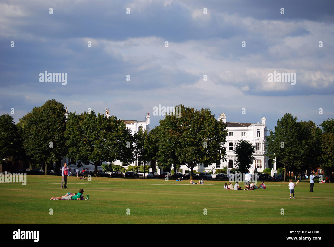 London Greenery High Resolution Stock Photography and Images - Alamy
