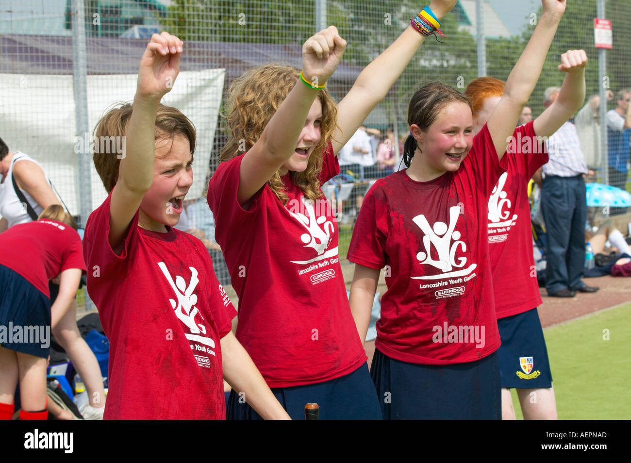 Youth team mates cheering hi-res stock photography and images - Alamy