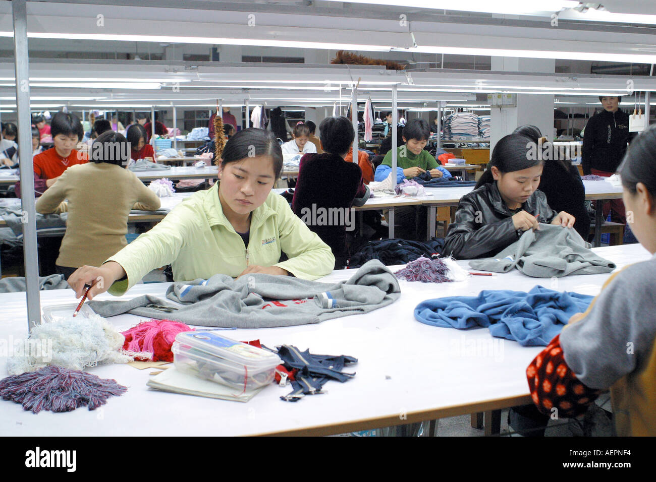 Chinese Textile Manufacture Stock Photo Alamy chinese-textile-manufacture-stock-photo-alamy