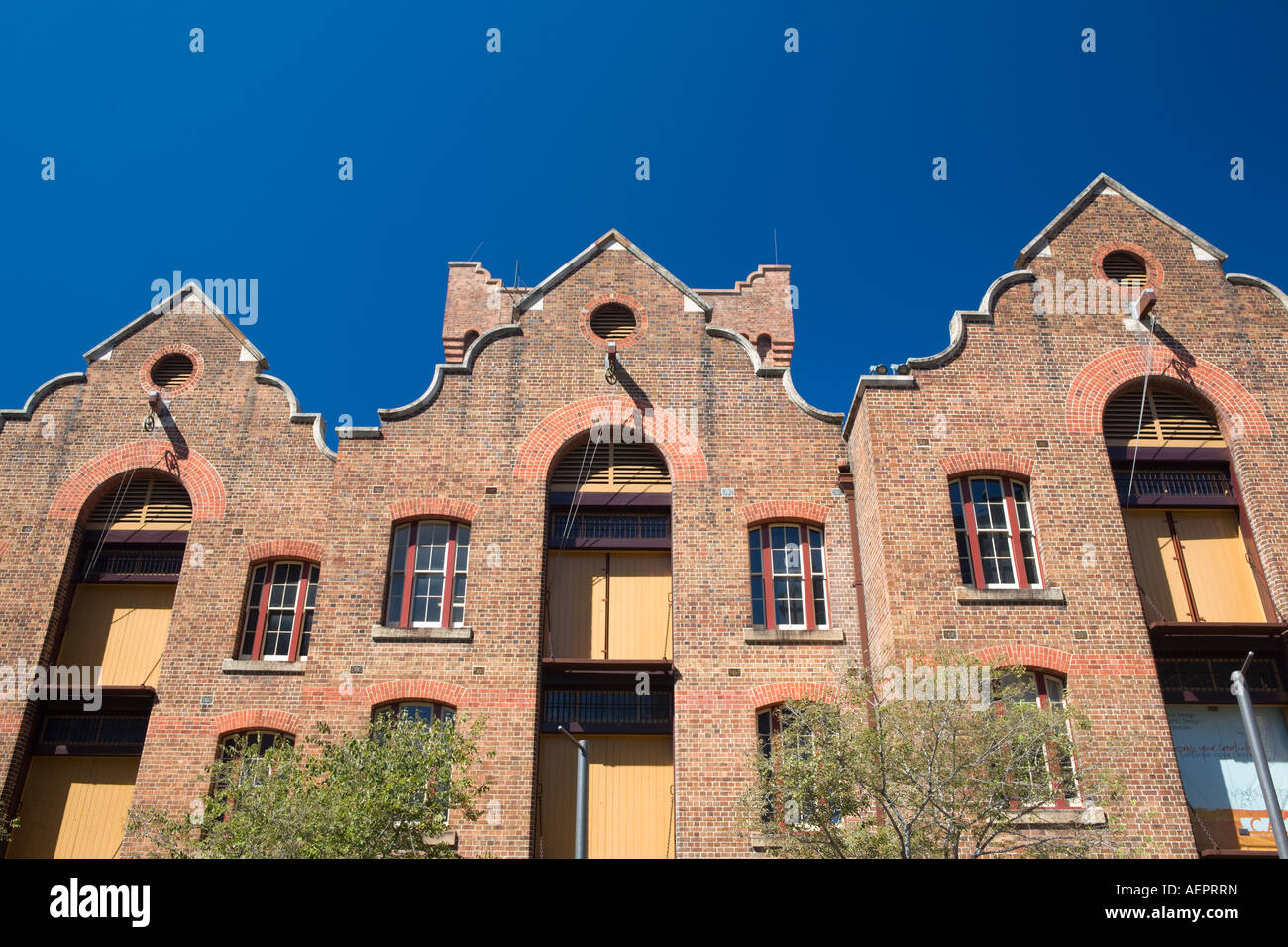 Historic warehouse building facade, The Rocks, Sydney Stock Photo - Alamy
