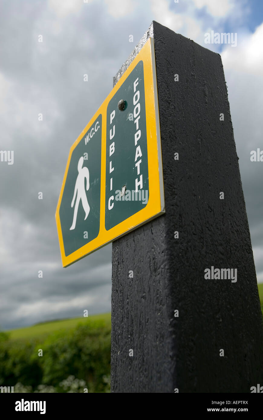 Public footpath sign Stock Photo - Alamy