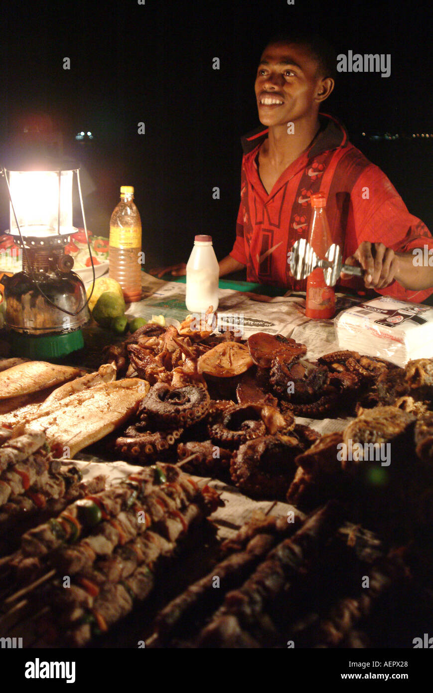 Zanzibar forodhani gardens night market hi-res stock photography and ...
