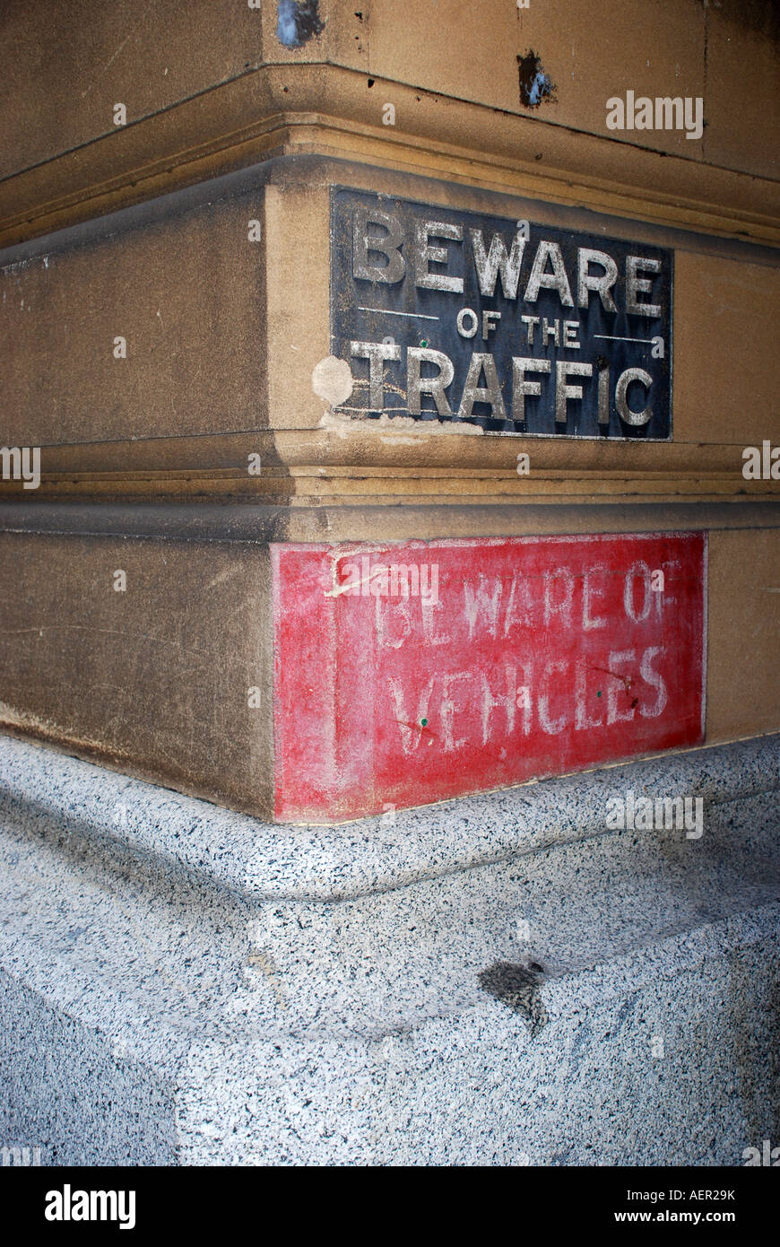 OLD BEWARE OF TRAFFIC SIGN PAINTED ON STONE WALL PITT STREET SYDNEY ...