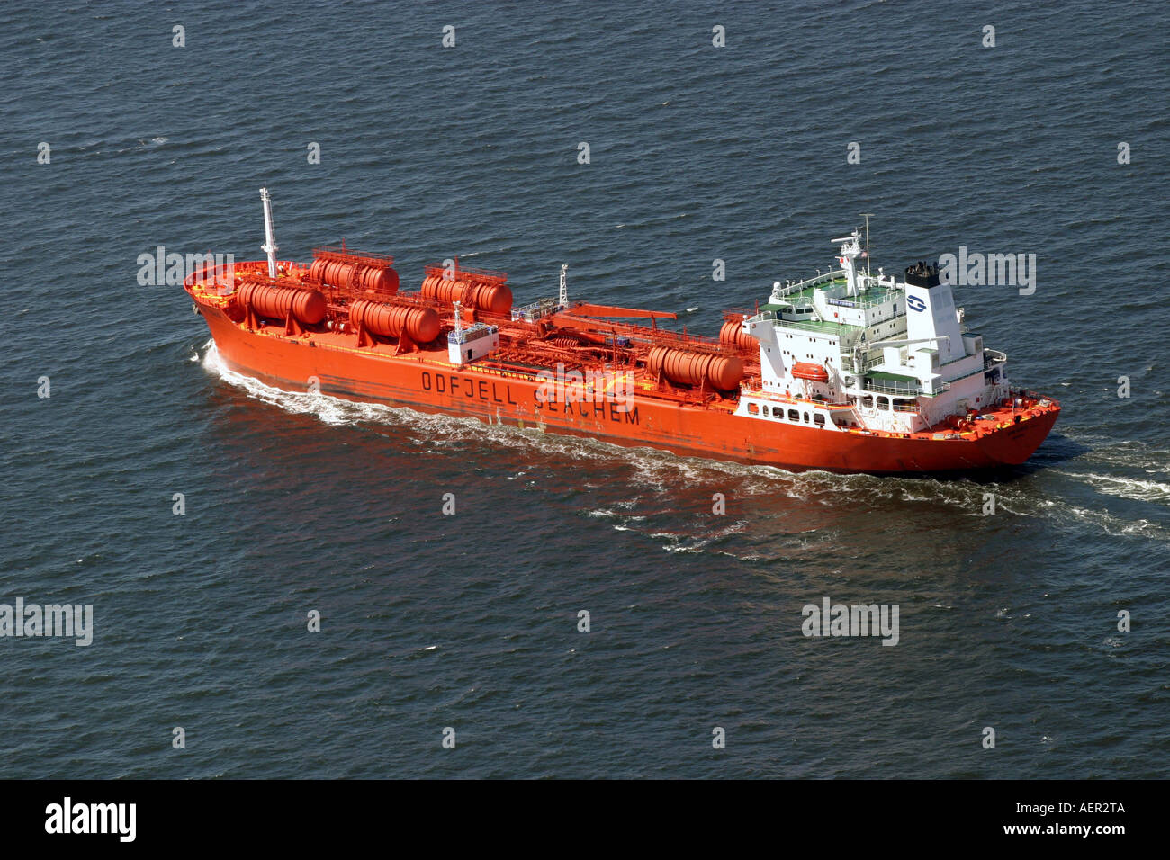 Shipping by ship hi-res stock photography and images - Alamy