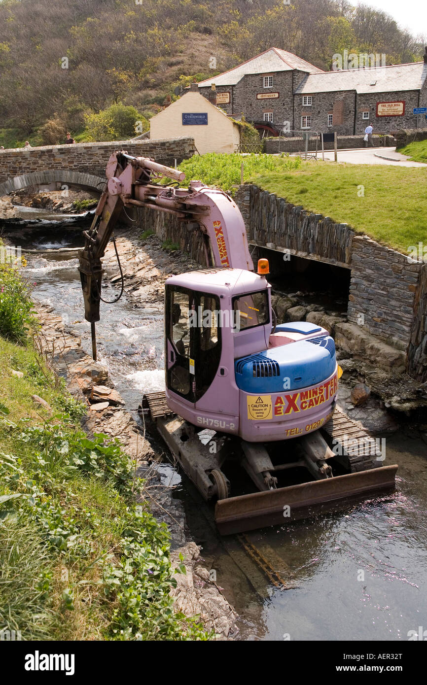 Flood widened river hi-res stock photography and images - Alamy