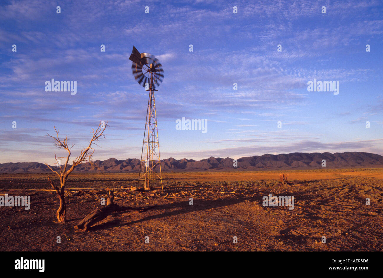 Australia SA windmill in Flinder Ranges Stock Photo - Alamy