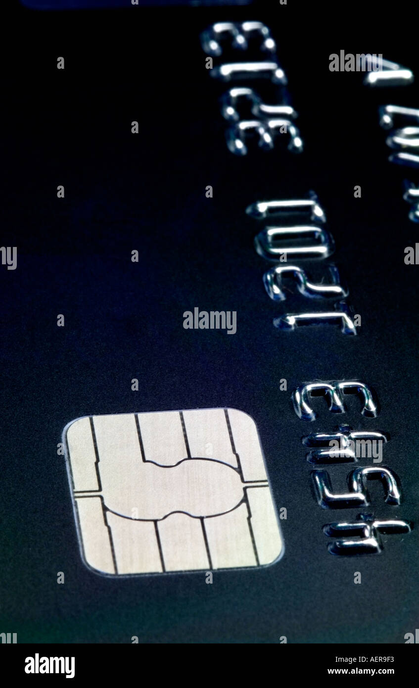 Black chip and pin credit card hi-res stock photography and images - Alamy