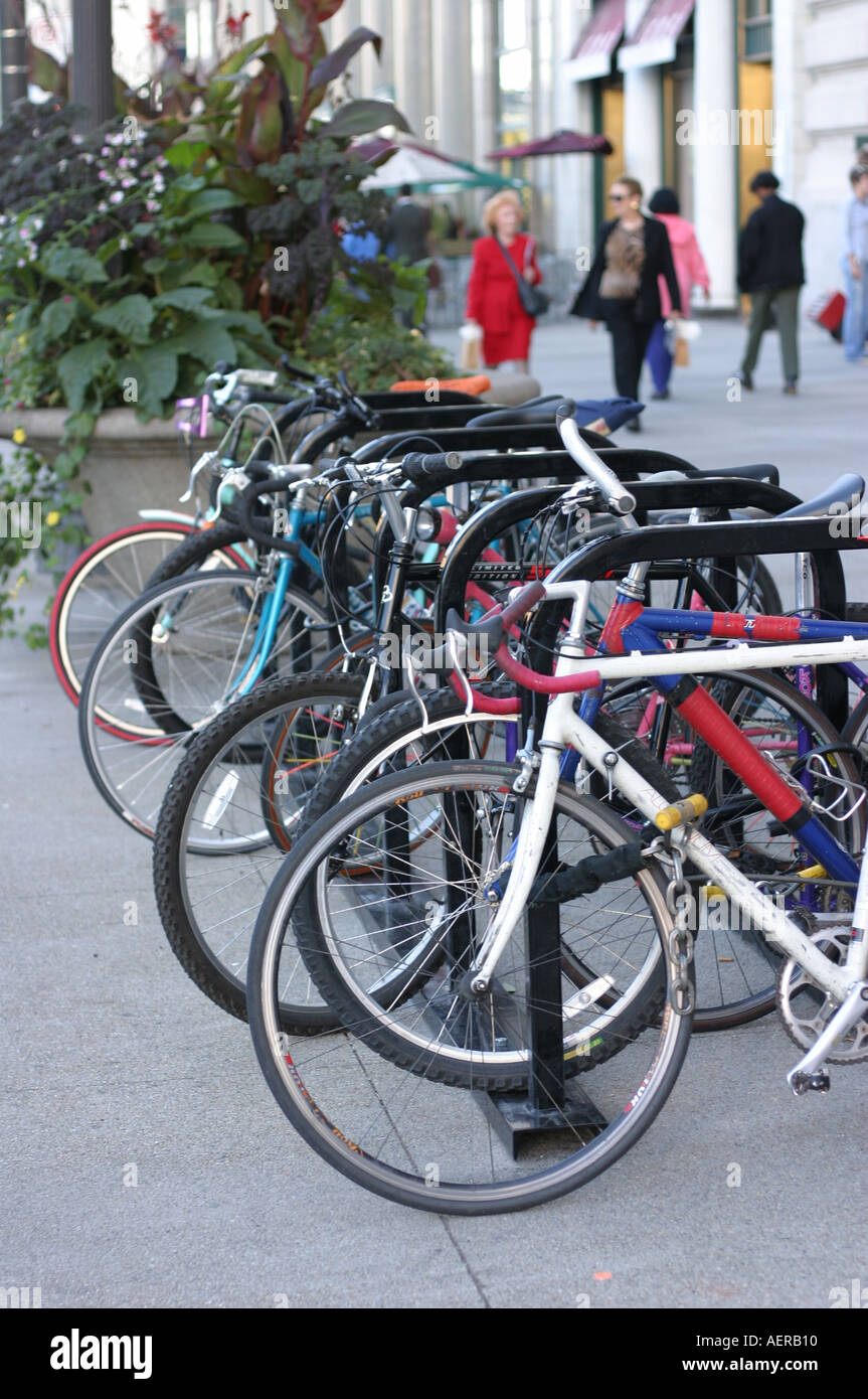 Round bike rack hi-res stock photography and images - Alamy