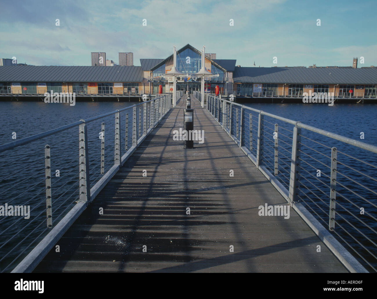 Discovery Quay Dundee Scotland Urban Regeneration Project Stock Photo ...