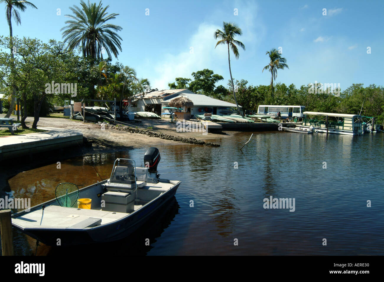 Tarpon bay hi-res stock photography and images - Alamy
