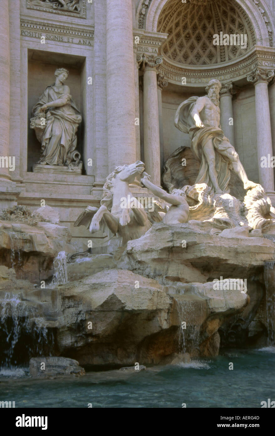 Fontana di Trevi Fountain Rione of Trevi UNESCO World Heritage Site ...