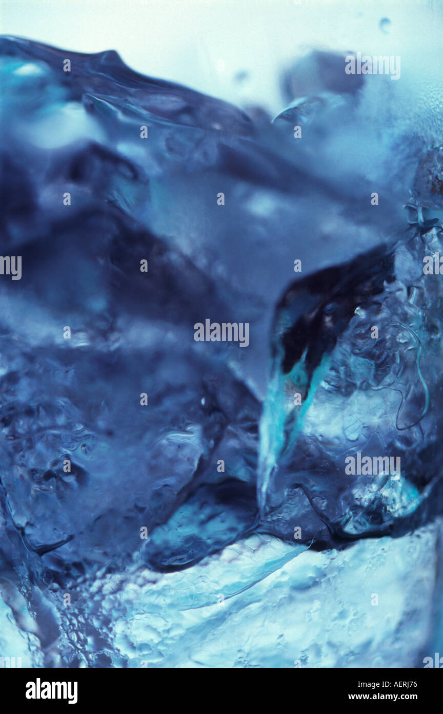 Melting ice cube melted water hi-res stock photography and images - Alamy