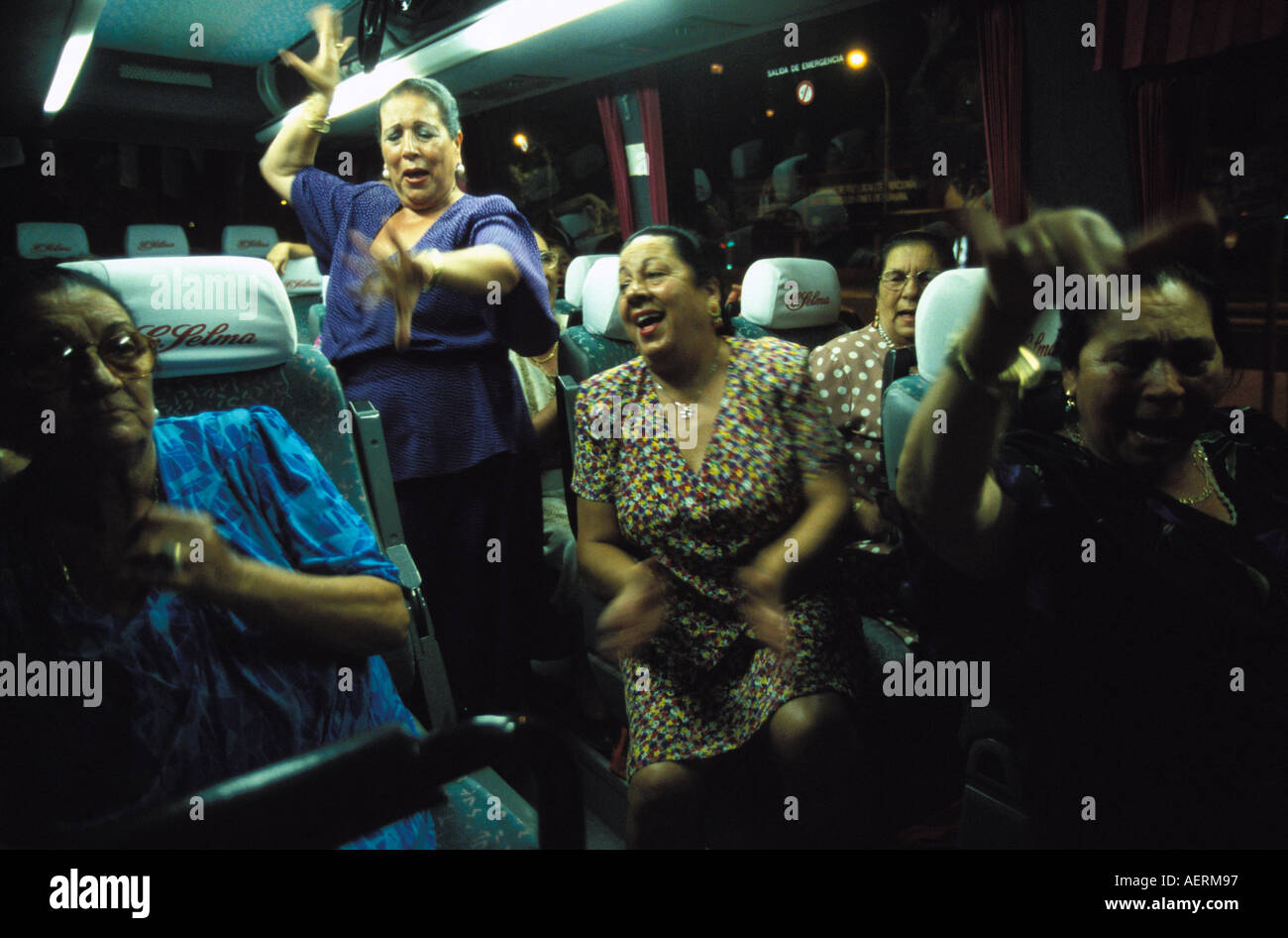 Gypsy bus hi-res stock photography and images - Alamy