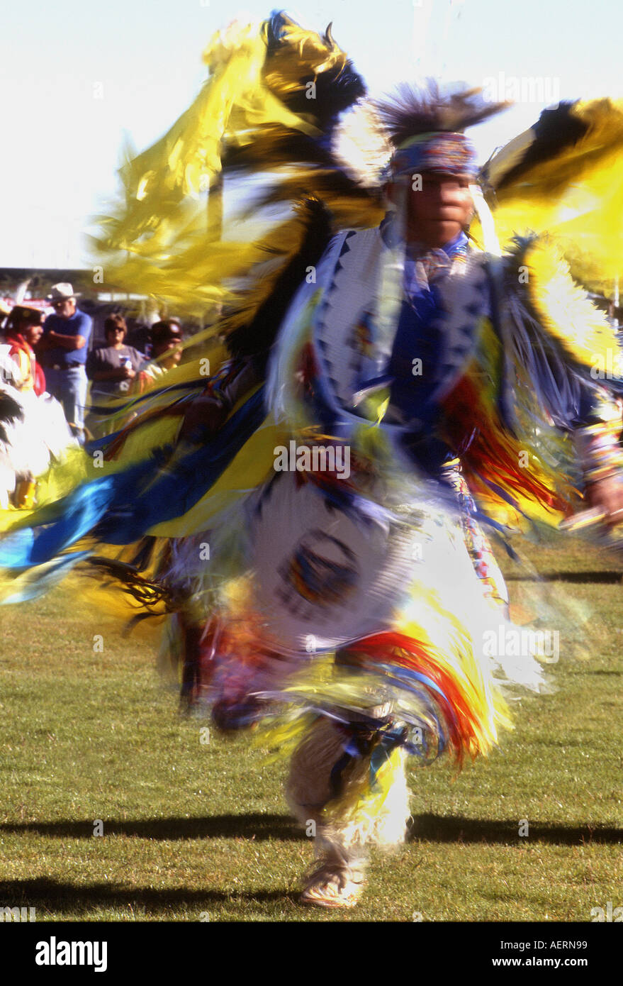 Dancing chief hi-res stock photography and images - Alamy