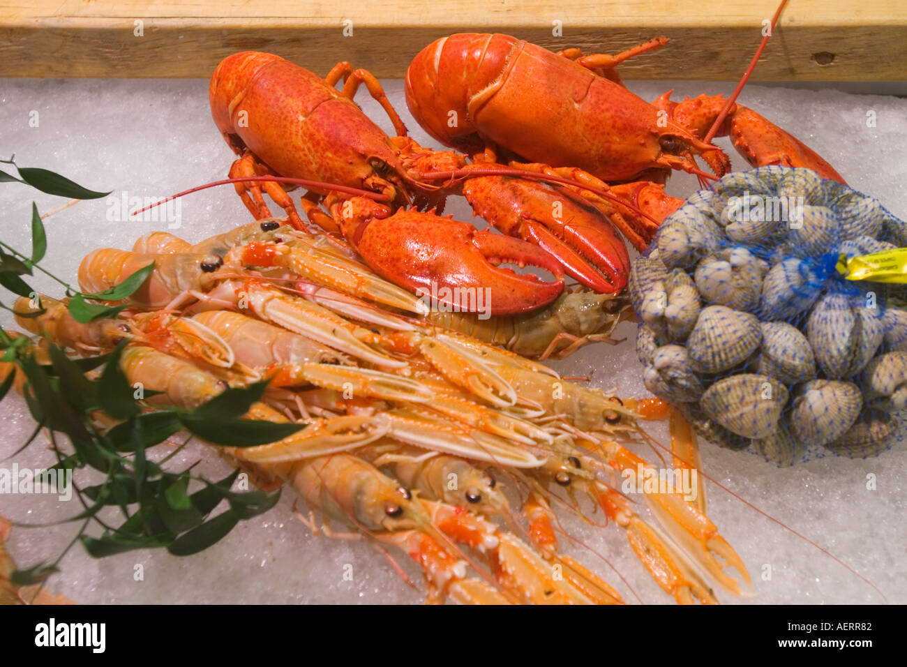Food, Assorted Seafood, Lobster, prawns and clams Stock Photo - Alamy