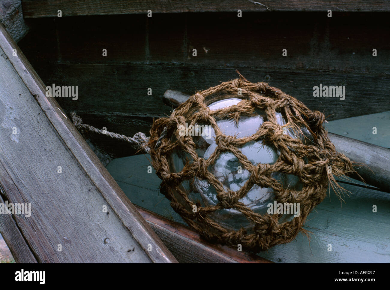 Antique rowing boat hi-res stock photography and images - Alamy