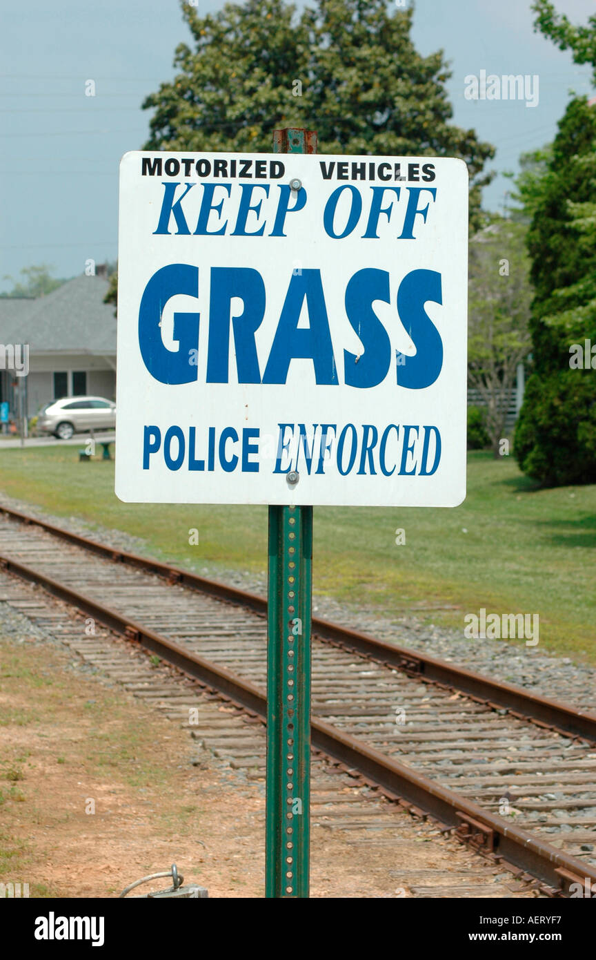 Keep pets off grass hi-res stock photography and images - Alamy