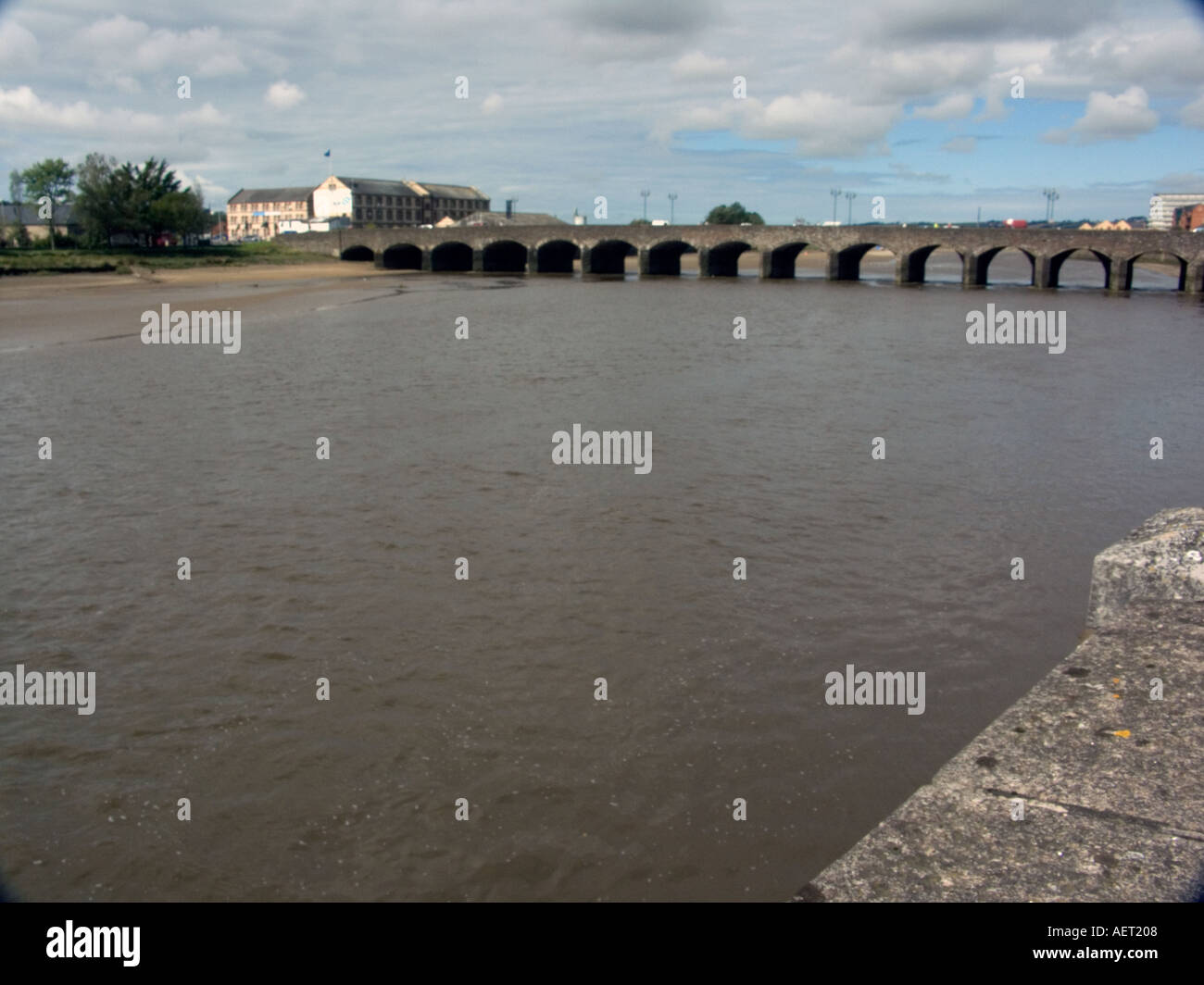 Long Bridge over the River Taw, Barnstaple, North Devon, England, UK ...