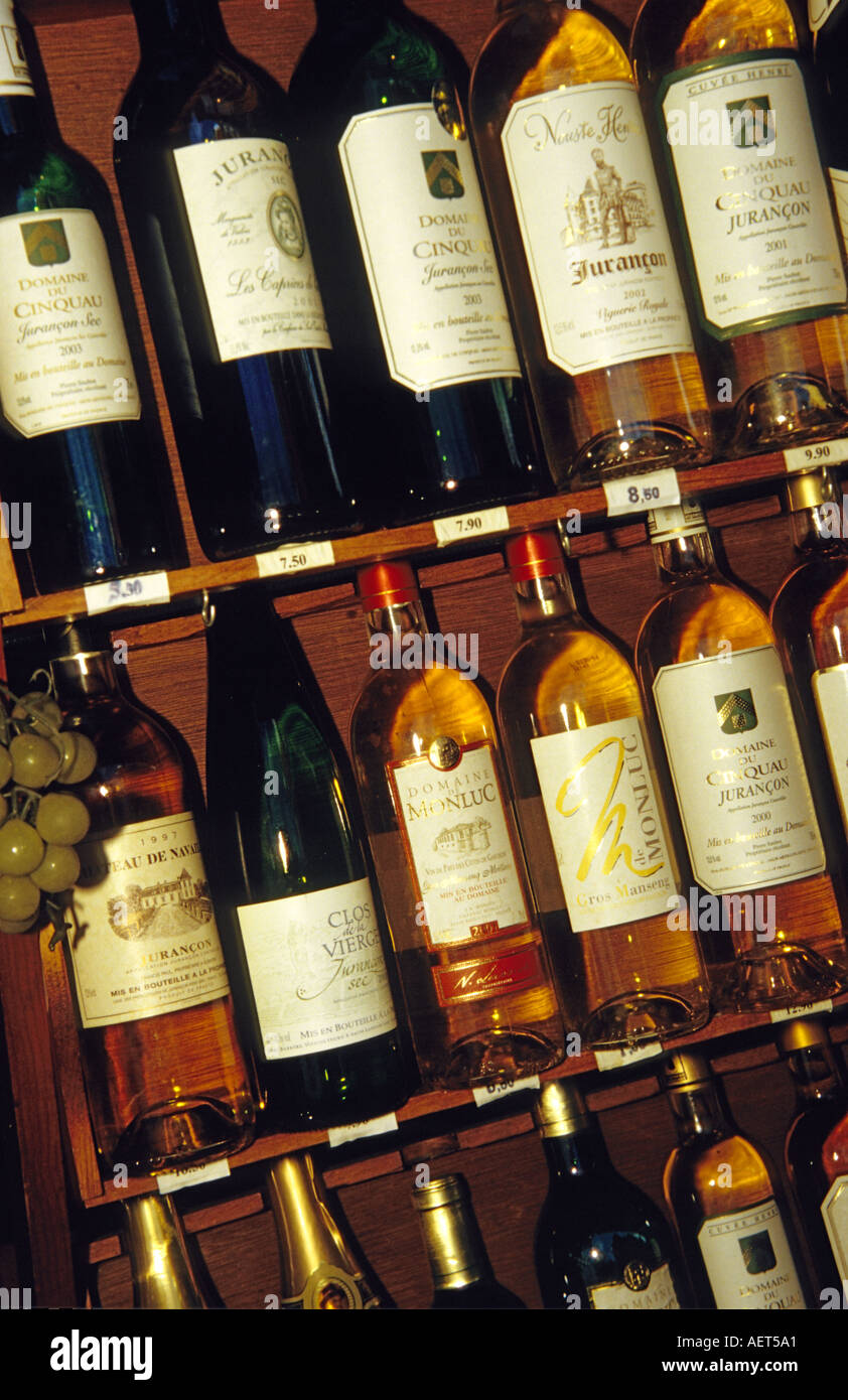 White jurancon hi-res stock photography and images - Alamy