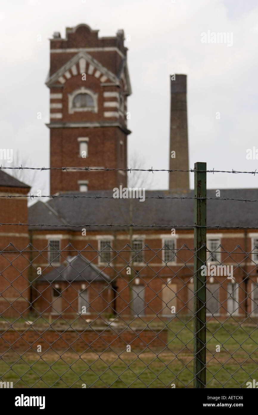 Old asylum hi-res stock photography and images - Alamy