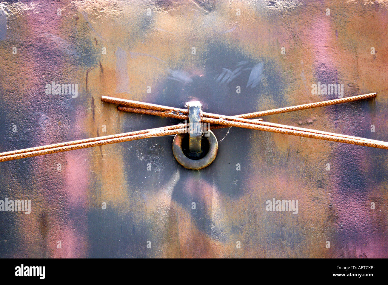 Cross grip hi-res stock photography and images - Alamy