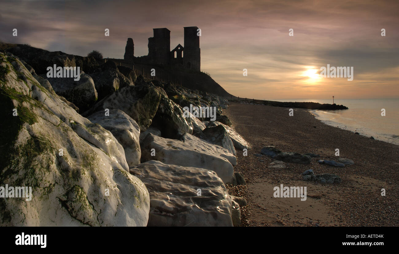 Reculver monastery hi-res stock photography and images - Alamy