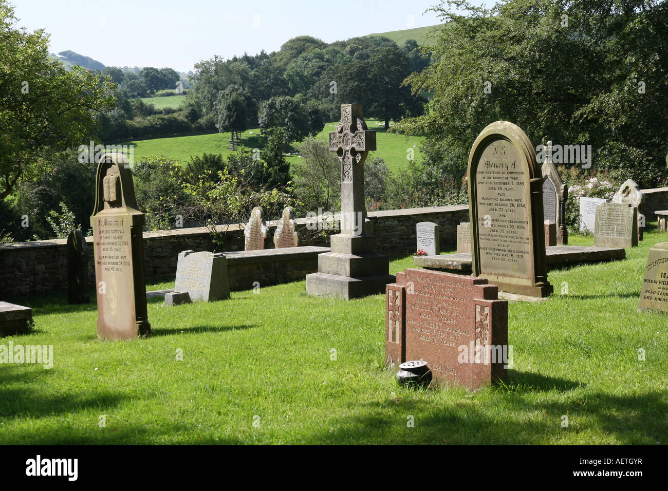 Downham village pendle lancashire england hi-res stock photography and ...