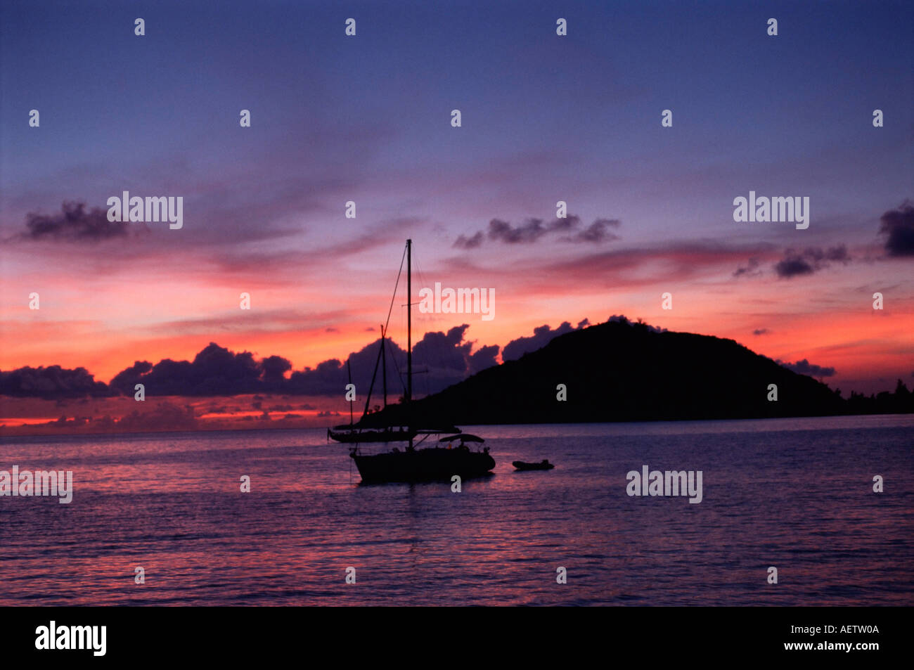 Sunset Ile Therese Therese island northwest coast island of Mahe ...