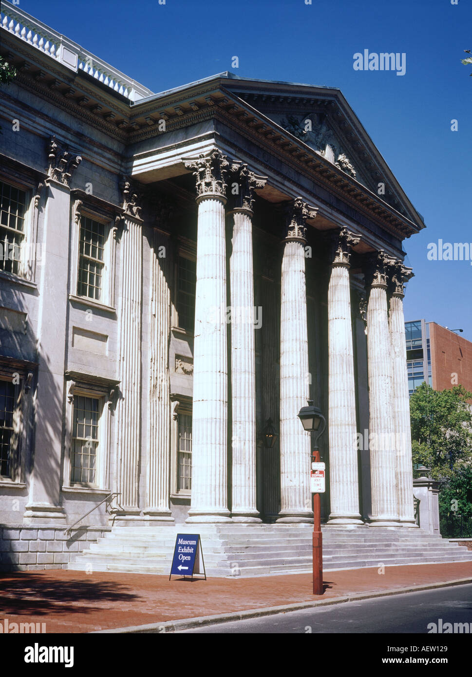 First Bank in America PHILADELPHIA USA Stock Photo - Alamy