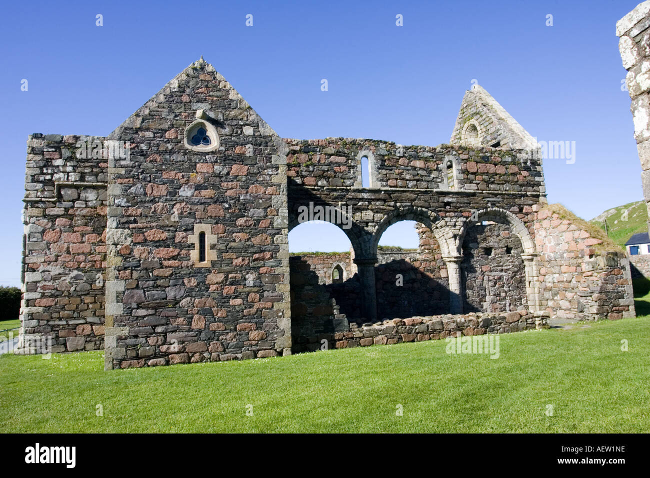 Medieval nunnery hi-res stock photography and images - Alamy