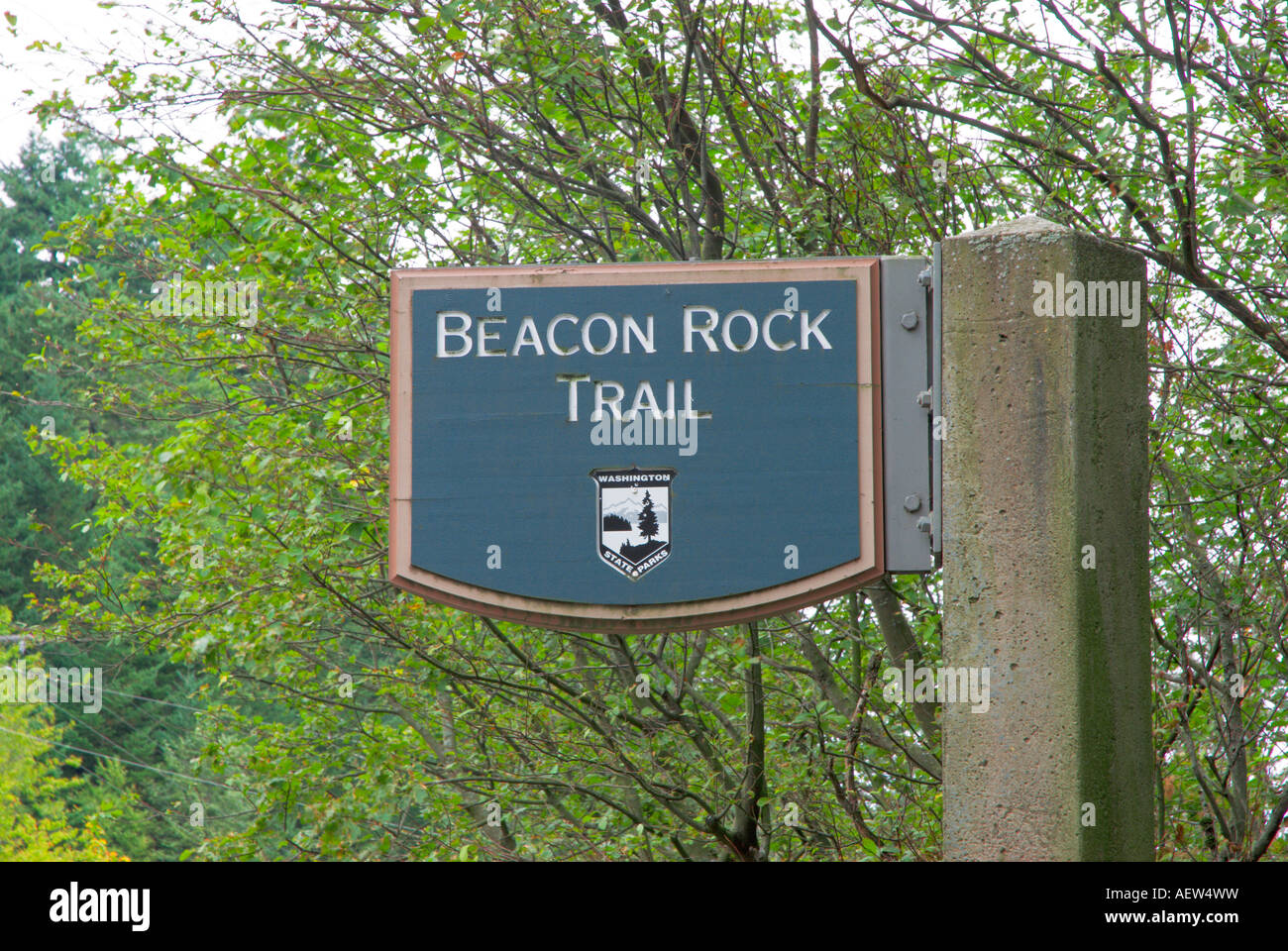Beacon Rock trail sign Beacon Rock State Park Washington Stock Photo ...