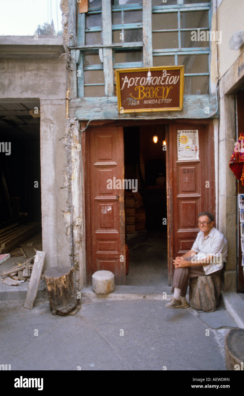 Greece crete bakery bread hi-res stock photography and images - Alamy