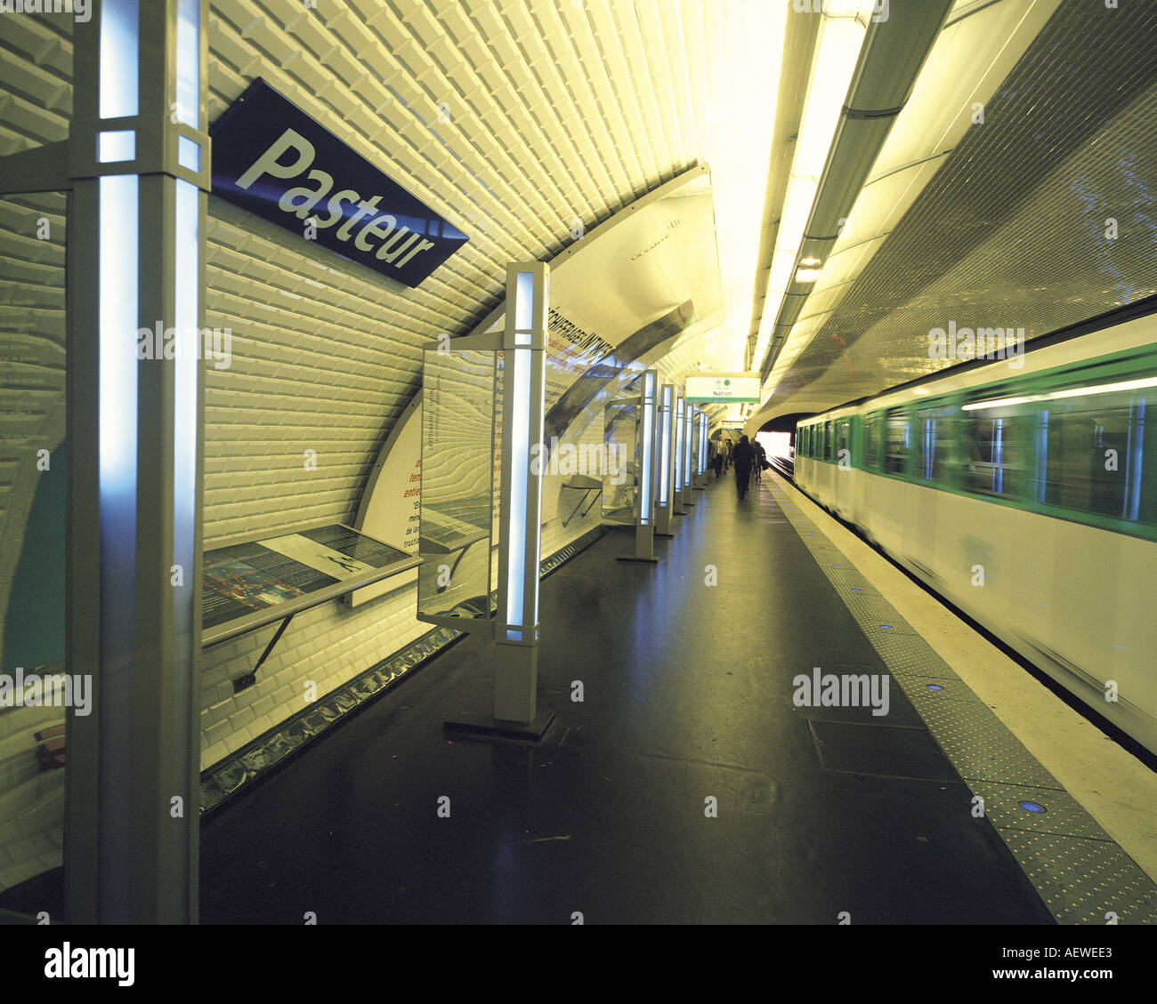 Pasteur metro hi-res stock photography and images - Alamy