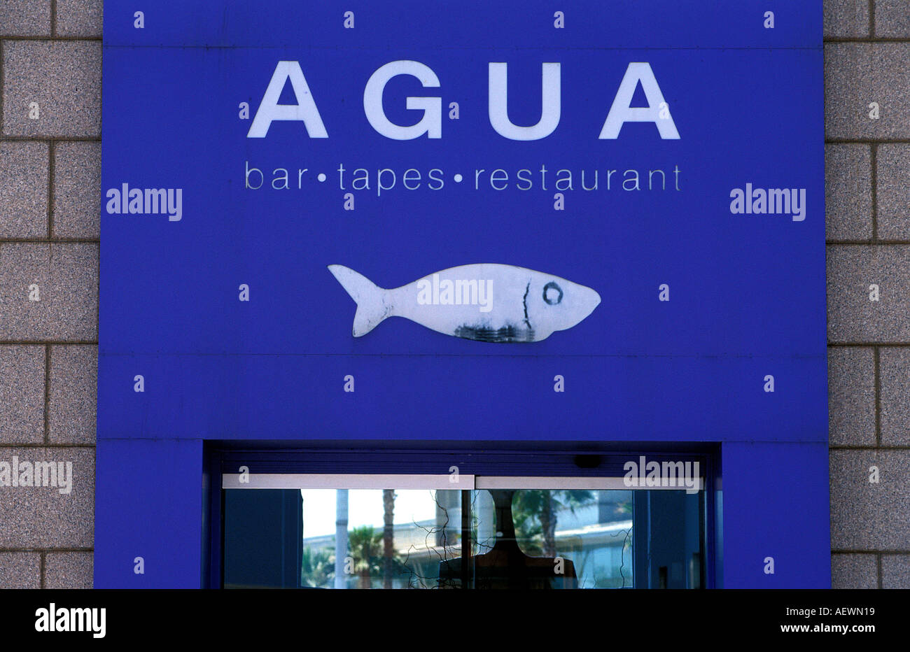 Agua restaurant hi-res stock photography and images - Alamy