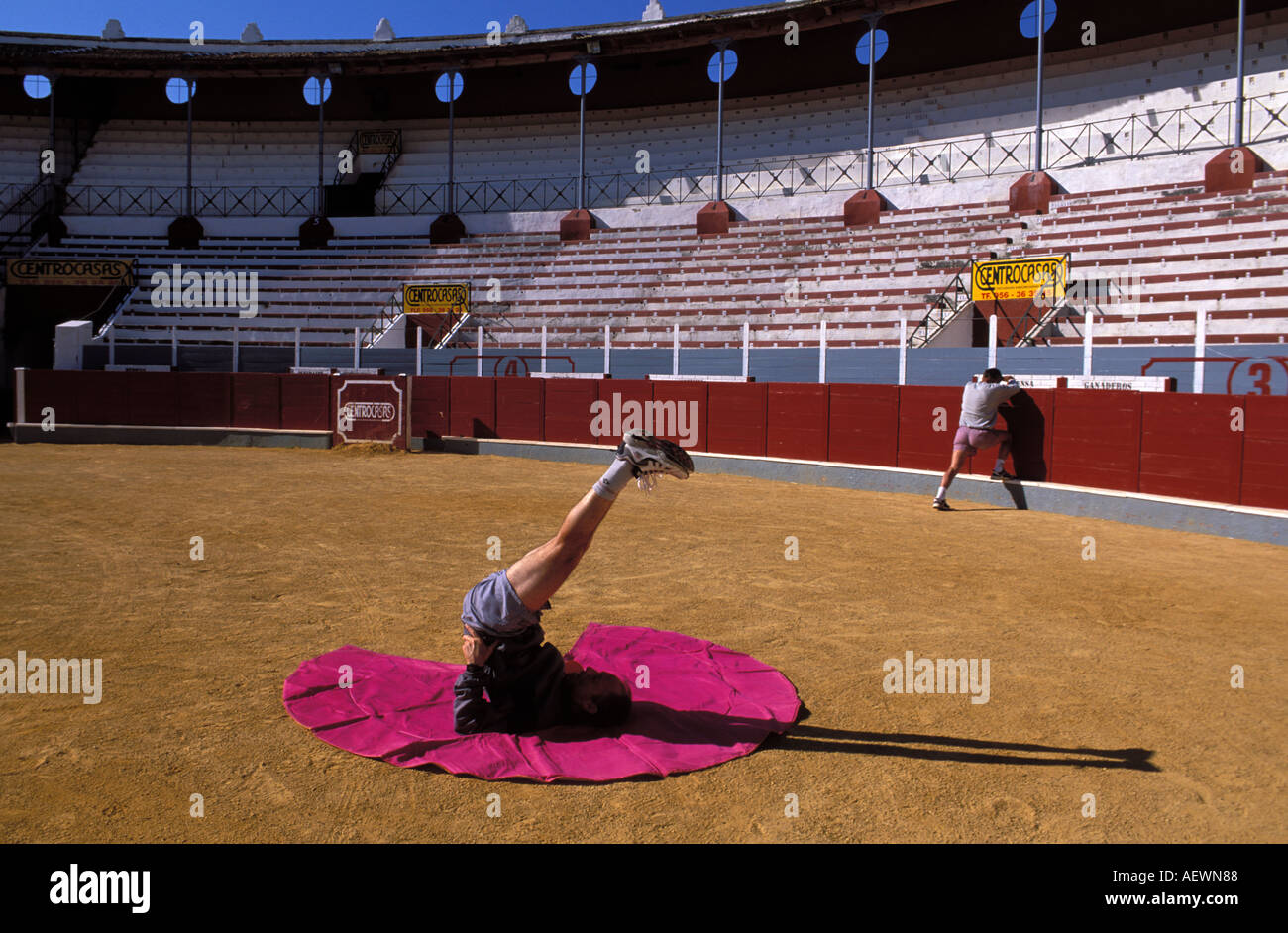 Bullfighter cape pink hi-res stock photography and images - Alamy