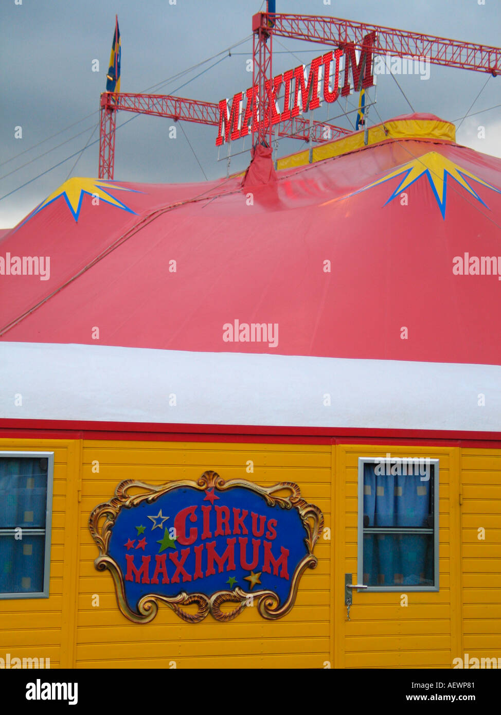 Circus Vehicle High Resolution Stock Photography and Images - Alamy