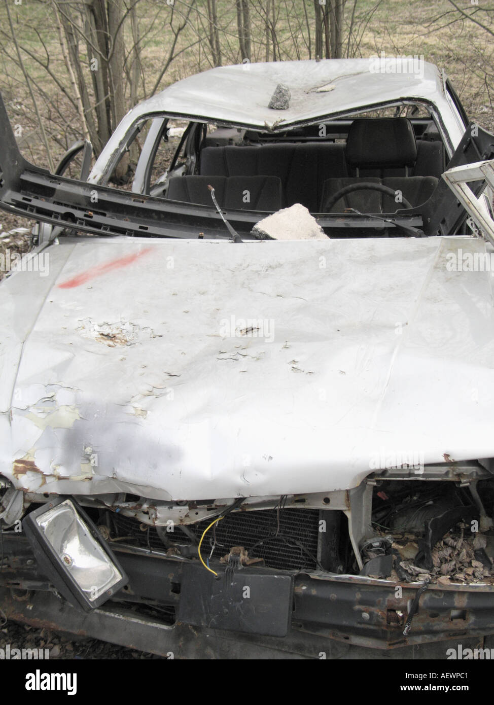Carwreck hi-res stock photography and images - Alamy