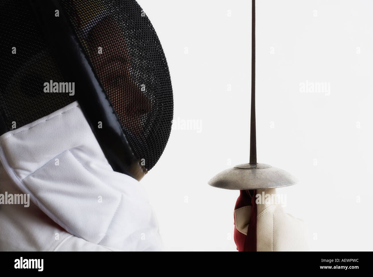 Fencer posing hi-res stock photography and images - Alamy