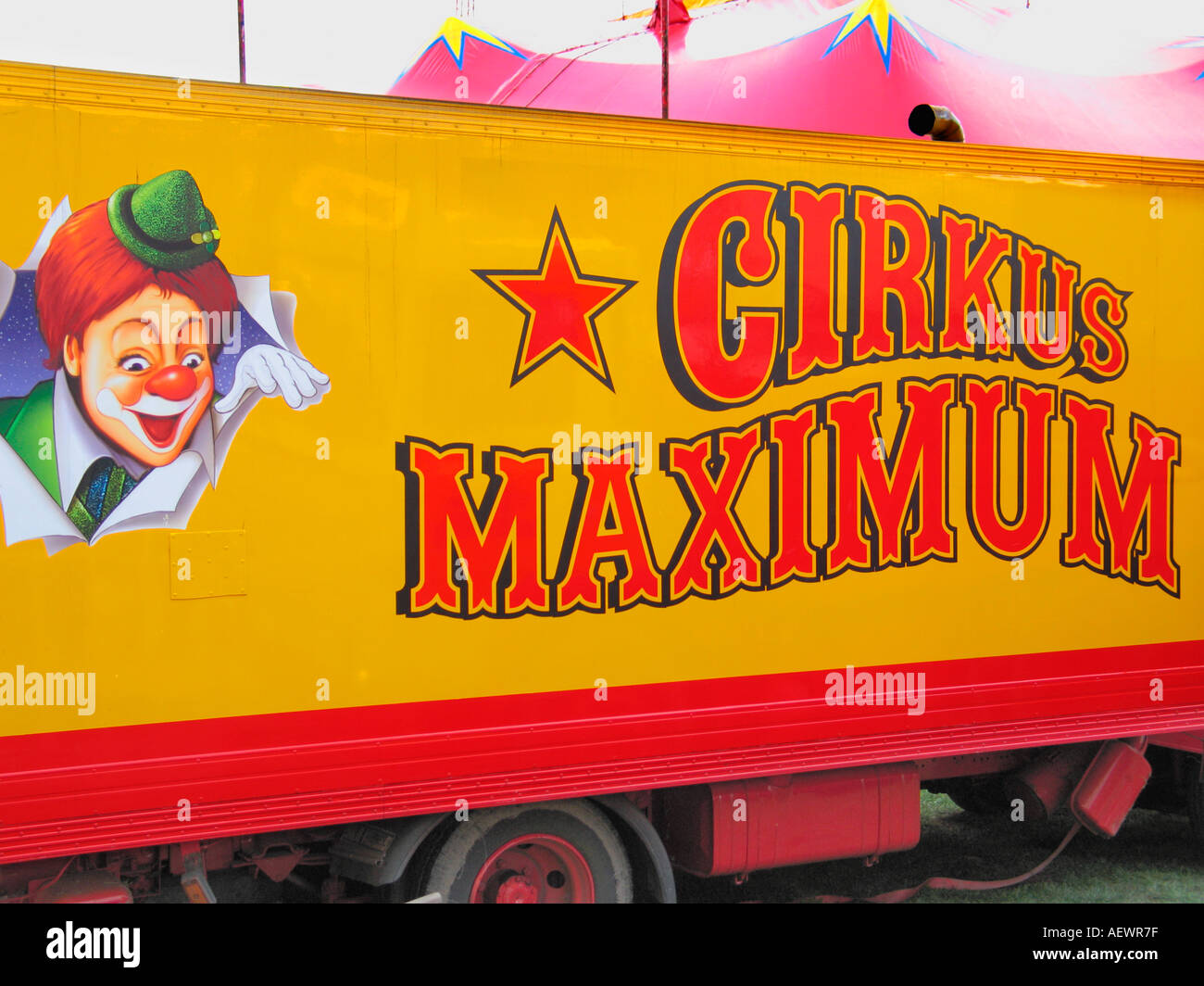 Circus sign on a cart Stock Photo - Alamy