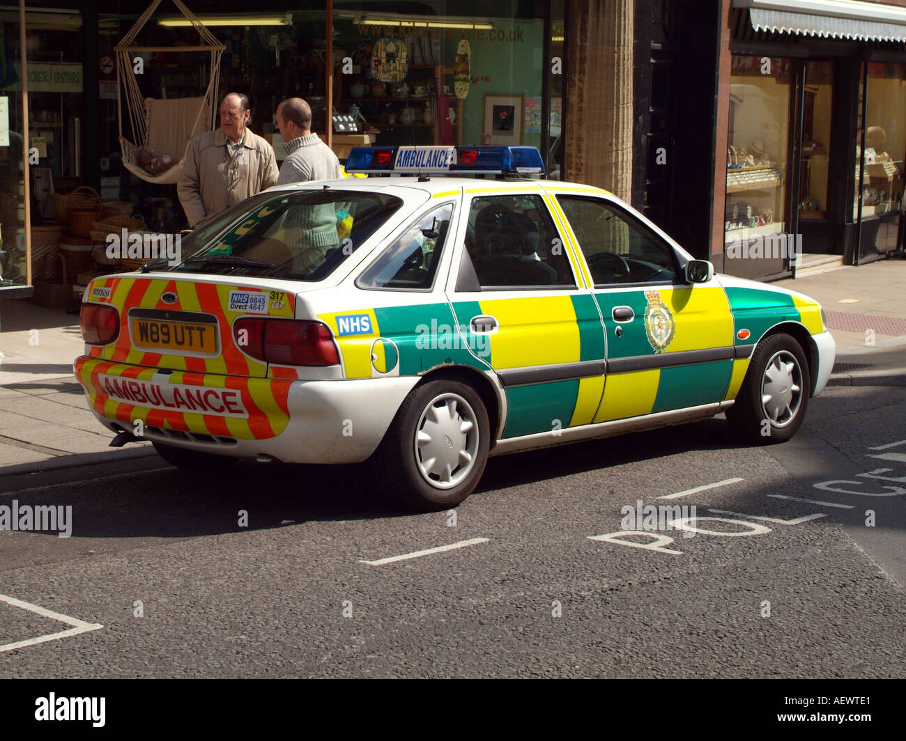 An NHS Quick Response paramedic fast car Stock Photo - Alamy