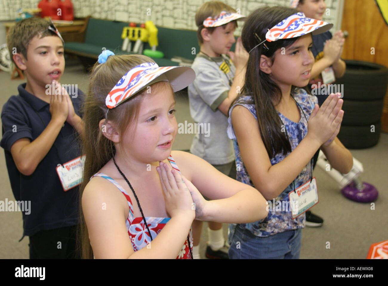 Miami Florida,Gateway Baptist Church,Vacation Bible School,campus,sing ...