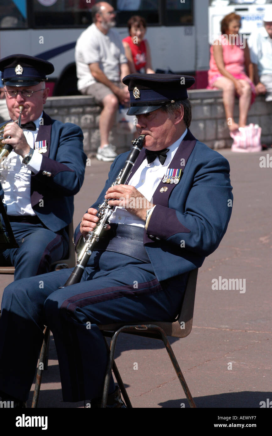 Military musicians hi-res stock photography and images - Alamy