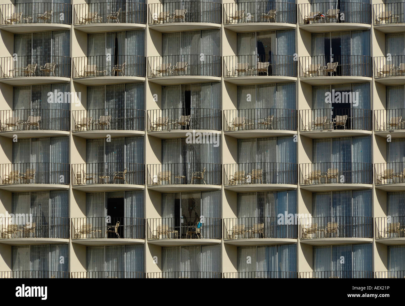 Patterns design on tower hi-res stock photography and images - Alamy