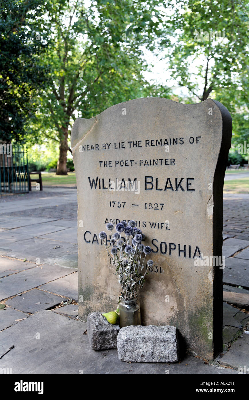 Grave of William Blake in Bunhill Fields Cemetery London UK Stock Photo - Alamy