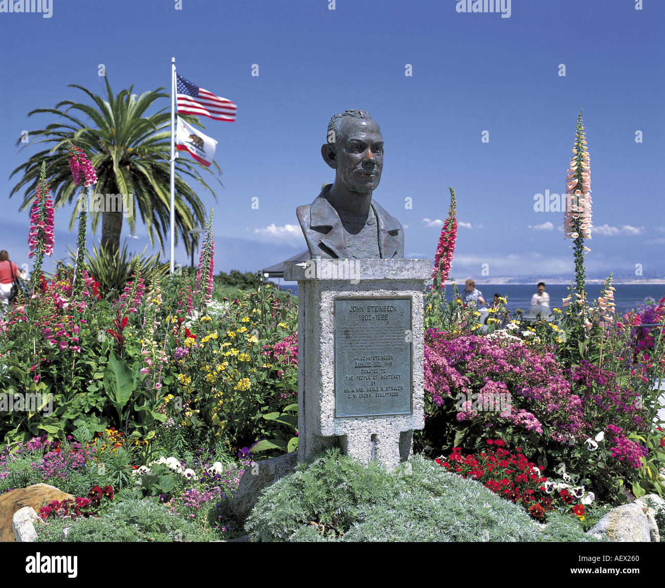 Statue of Steinbeck MONTEREY USA Stock Photo - Alamy