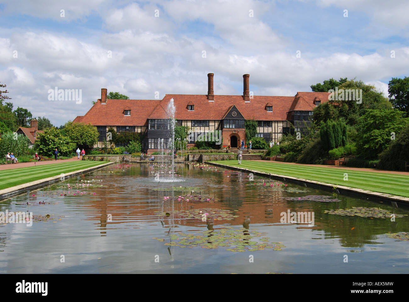 The canal and manor house, RHS Wisley Gardens, Woking, Surrey, England ...