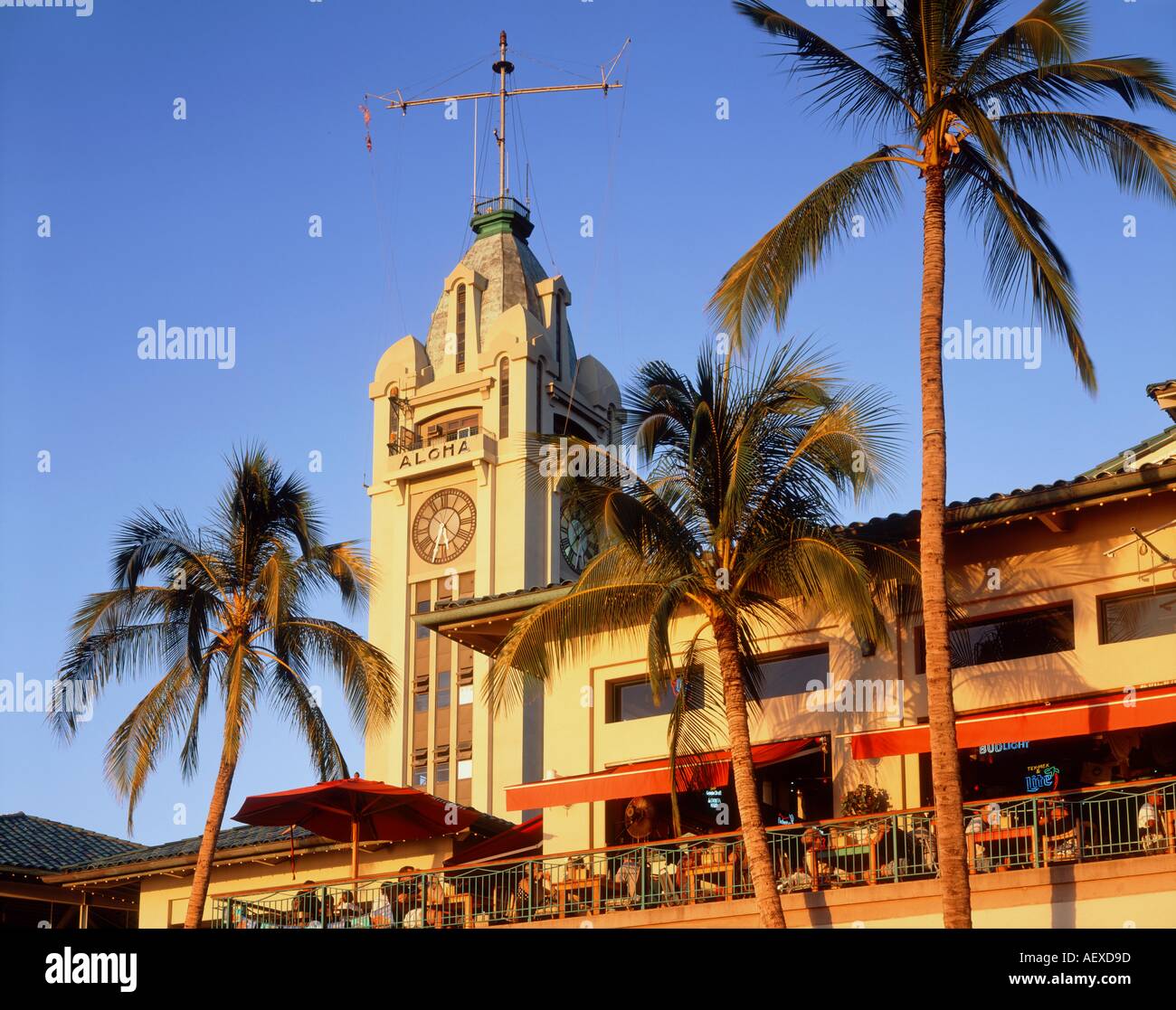 Honolulu hawaii aloha tower hi-res stock photography and images - Alamy