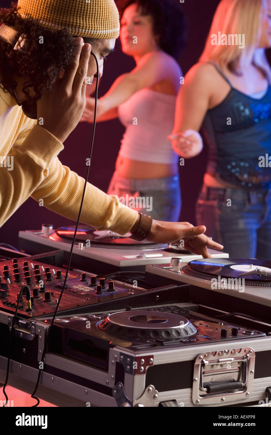 Dance club songs hi-res stock photography and images - Alamy