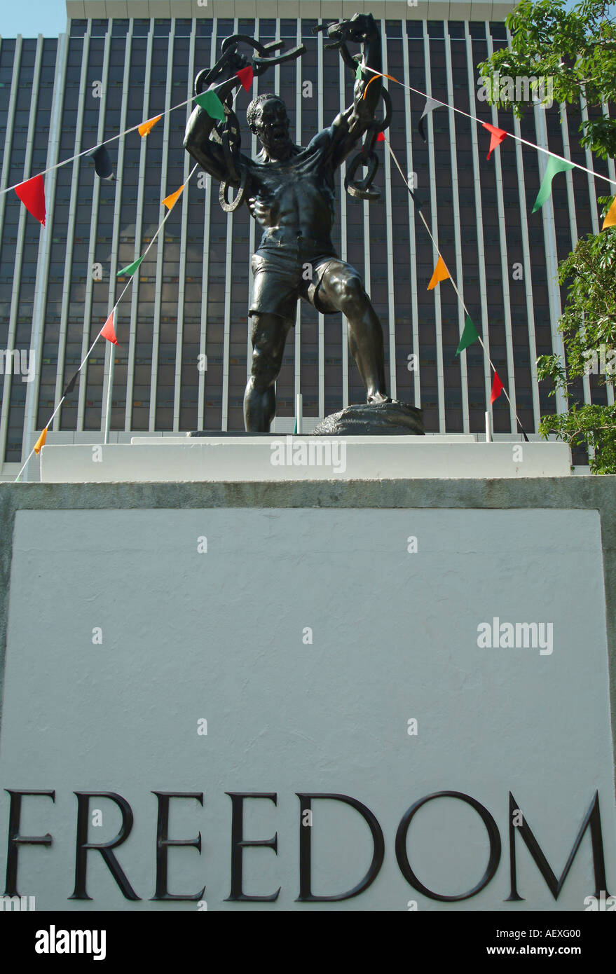 Sculpture zambia hi-res stock photography and images - Alamy